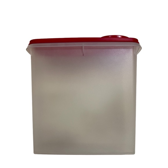 Tupperware | Kitchen | Tupperware Cereal Container | Poshmark